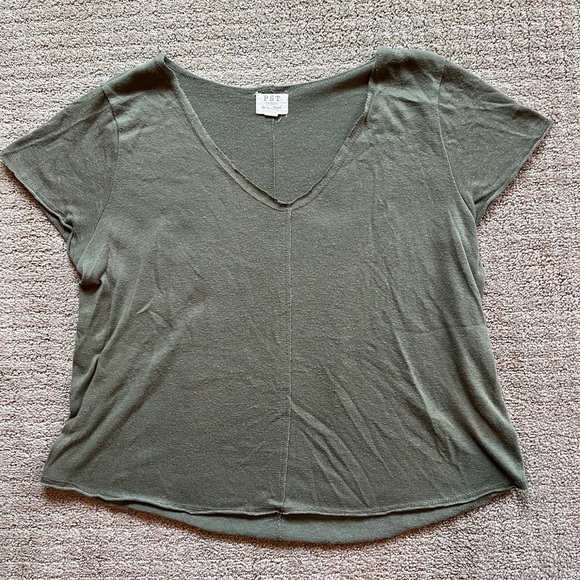Project Social T | Tops | Olive Green Light Vneck Project Social T | Poshmark